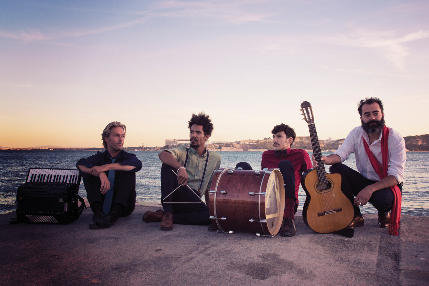 Le Baobab Artists & Booking - FORROR MIOR